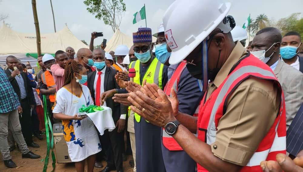 (PHOTOS) NNPC GMD, Edo Governor Flag-Off Ifako Road – The Whistler ...