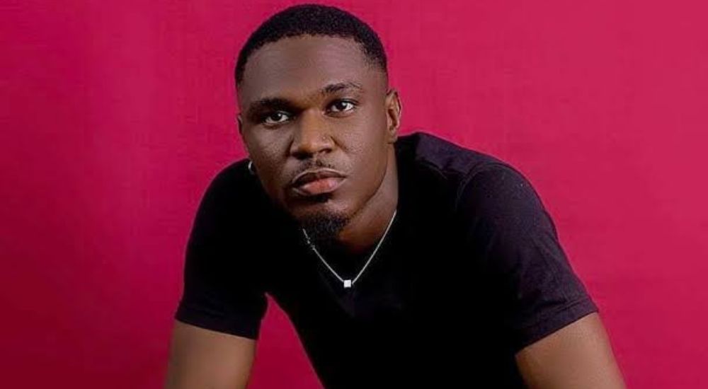 ‘It's Not Easy Resisting These Clean Girls’ — Singer Spyro Opens Up ...